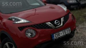 Red Nissan Juke 2018 in Jelgava, with an engine capacity of 1.60 L and mileage of 132 thousand km for 7990 €, photo 6 on AUTOMOTO.COM.LV