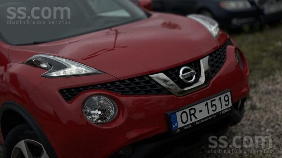 Red Nissan Juke 2018 in Jelgava, with an engine capacity of 1.60 L and mileage of 132 thousand km for 7990 €, photo 6 on AUTOMOTO.COM.LV