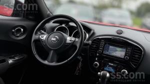 Red Nissan Juke 2018 in Jelgava, with an engine capacity of 1.60 L and mileage of 132 thousand km for 7990 €, photo 12 on AUTOMOTO.COM.LV