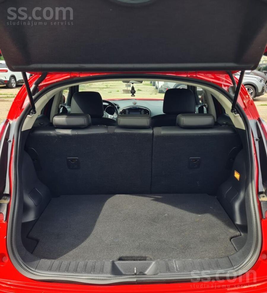 Red Nissan Juke 2019 in Jelgava, with an engine capacity of 1.60 L and mileage of 0 thousand km for 8990 €, photo 9 on AUTOMOTO.COM.LV