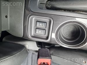 Red Nissan Juke 2019 in Jelgava, with an engine capacity of 1.60 L and mileage of 0 thousand km for 8990 €, photo 15 on AUTOMOTO.COM.LV