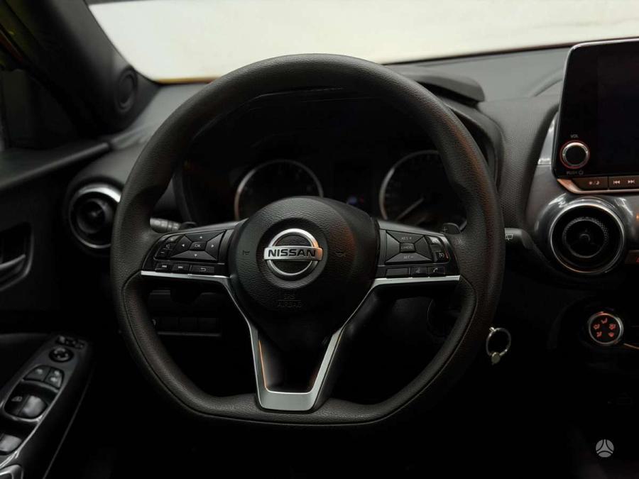 Sarkans Nissan Juke 2020 Viļņa, ar dzinēja tilpumu 1.00 L un nobraukumu 71 tūkst. km par 13250 €, foto 16 vietnē AUTOMOTO.COM.LV