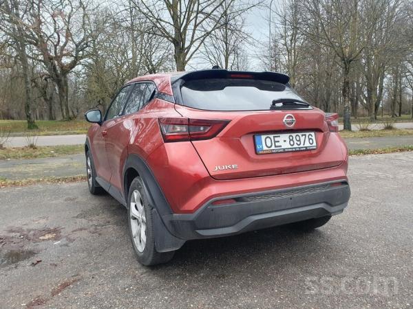 Red Nissan Juke 2021 in Liepaja, with an engine capacity of 1.00 L and mileage of 32 thousand km for 13900 €, photo 2 on AUTOMOTO.COM.LV