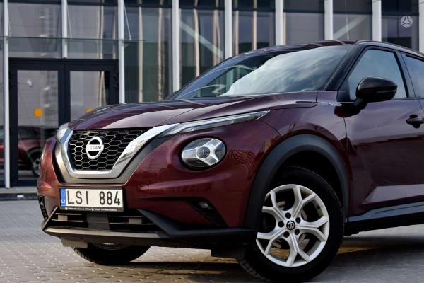 Sarkans Nissan Juke 2021 Viļņa, ar dzinēja tilpumu 1.00 L un nobraukumu 89 tūkst. km par 14600 €, foto 2 vietnē AUTOMOTO.COM.LV