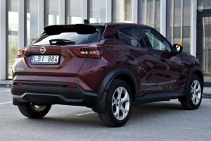 Красный Ниссан Жук 2021 в Вильнюс, объемом двигателя 1.00 л и пробегом 89 тыс. км за 14600 €, фото 8 на AUTOMOTO.COM.LV