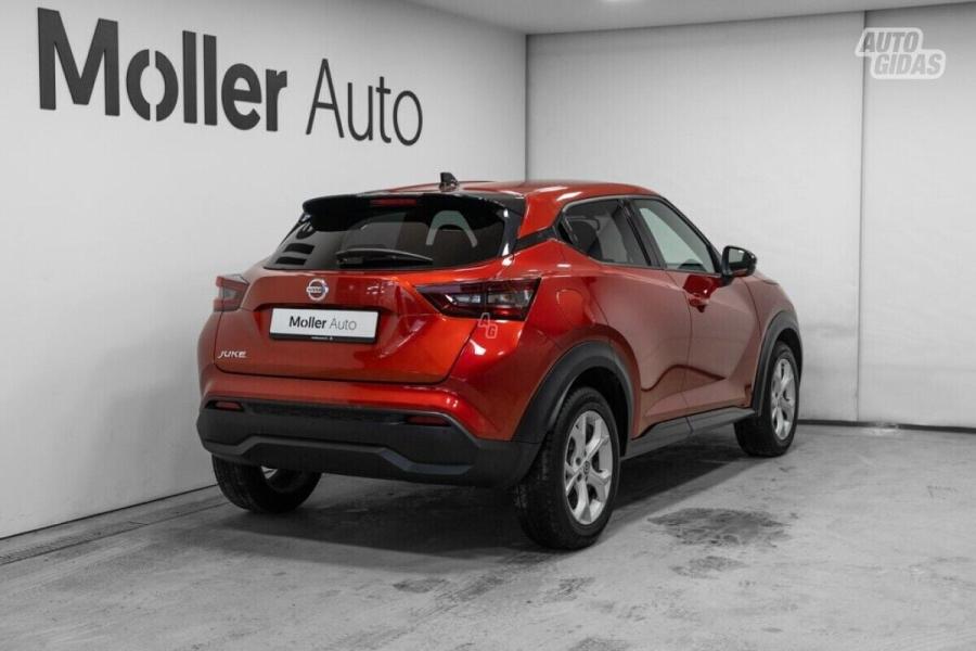 Red Nissan Juke 2021 in Vilnius, with an engine capacity of 1.00 L and mileage of 100 thousand km for 14900 €, photo 3 on AUTOMOTO.COM.LV