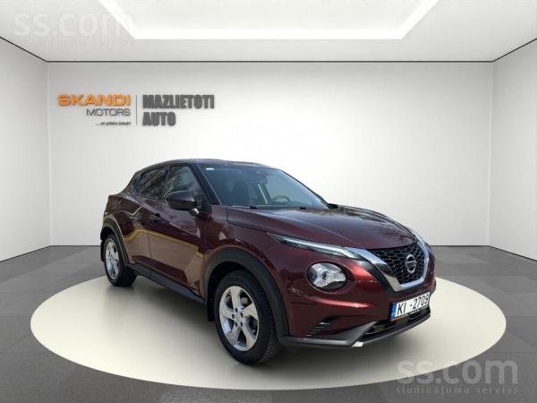 Red Nissan Juke 2021 in Riga, with an engine capacity of 1.00 L and mileage of 58 thousand km for 12490 €, photo 8 on AUTOMOTO.COM.LV