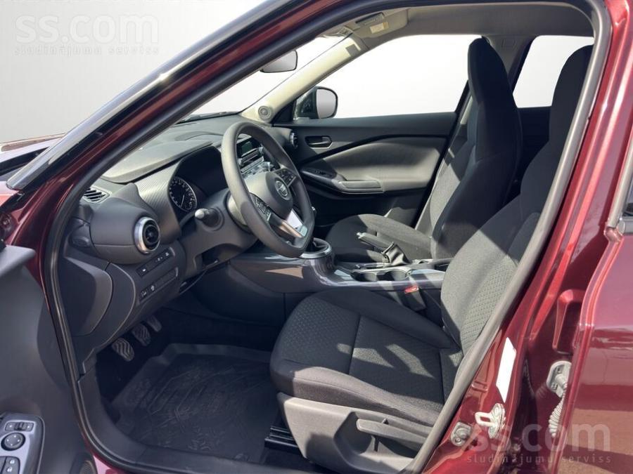 Red Nissan Juke 2021 in Riga, with an engine capacity of 1.00 L and mileage of 58 thousand km for 12490 €, photo 10 on AUTOMOTO.COM.LV