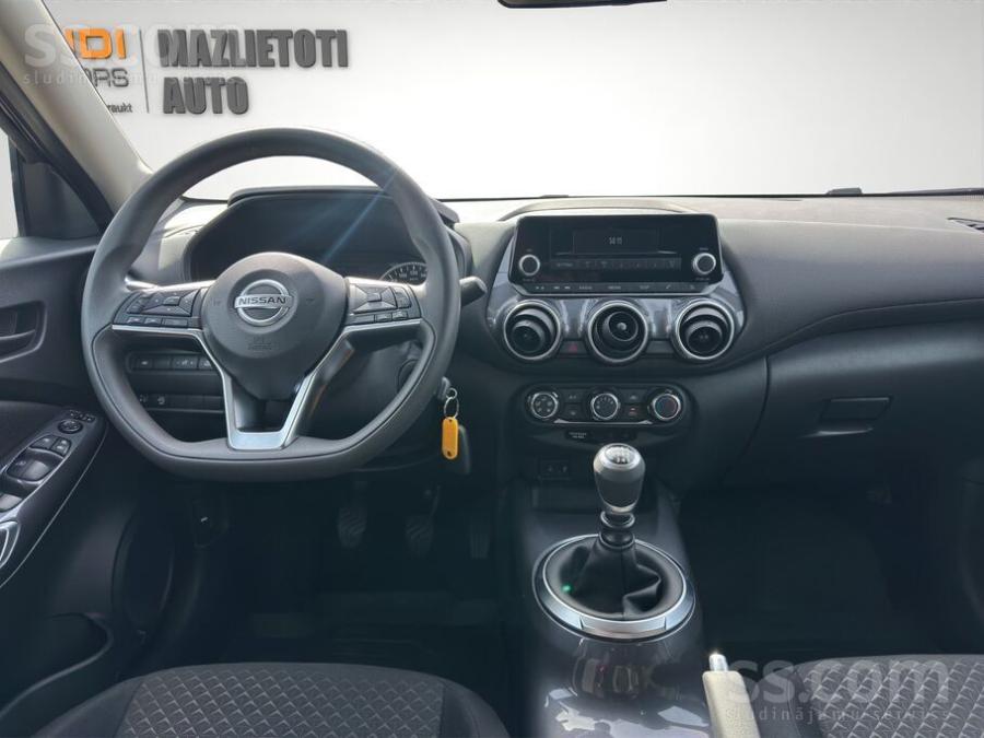 Red Nissan Juke 2021 in Riga, with an engine capacity of 1.00 L and mileage of 58 thousand km for 12490 €, photo 15 on AUTOMOTO.COM.LV