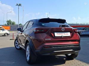 Red Nissan Juke 2021 in Vilnius, with an engine capacity of 1.00 L and mileage of 79 thousand km for 12900 €, photo 4 on AUTOMOTO.COM.LV
