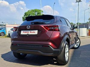 Red Nissan Juke 2021 in Vilnius, with an engine capacity of 1.00 L and mileage of 79 thousand km for 12900 €, photo 5 on AUTOMOTO.COM.LV