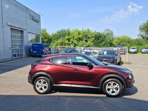 Red Nissan Juke 2021 in Vilnius, with an engine capacity of 1.00 L and mileage of 79 thousand km for 12900 €, photo 6 on AUTOMOTO.COM.LV