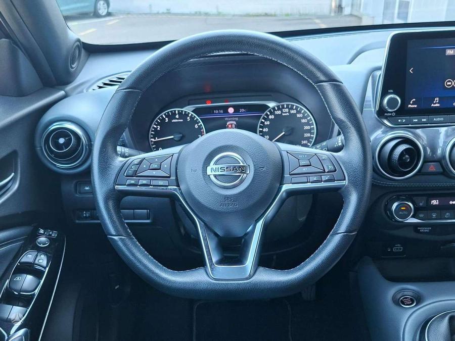 Red Nissan Juke 2021 in Vilnius, with an engine capacity of 1.00 L and mileage of 79 thousand km for 12900 €, photo 21 on AUTOMOTO.COM.LV