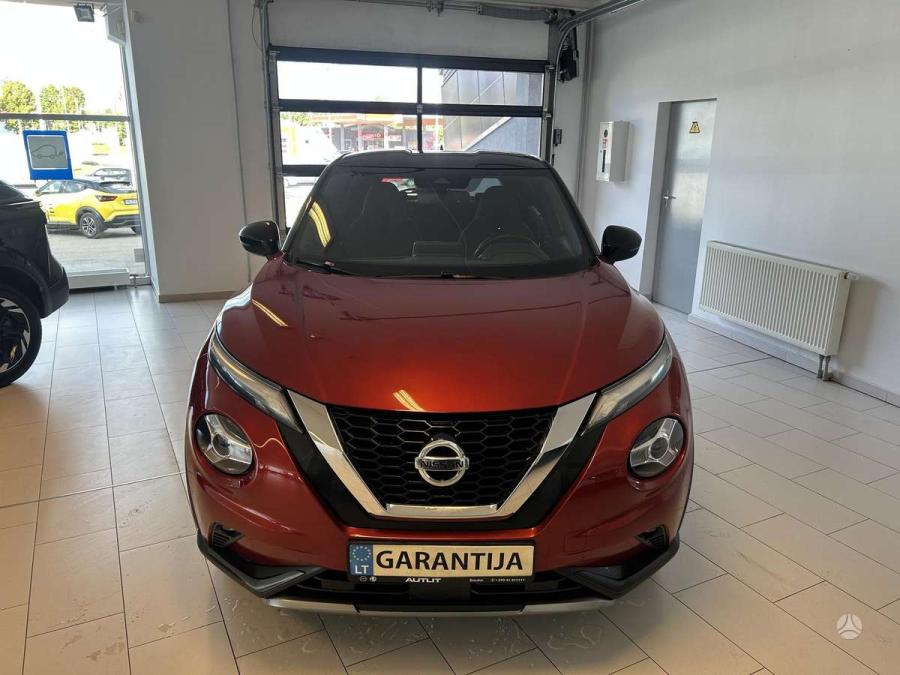 Sarkans Nissan Juke 2022 Šauļi, ar dzinēja tilpumu 1.00 L un nobraukumu 100 tūkst. km par 14400 €, foto 3 vietnē AUTOMOTO.COM.LV