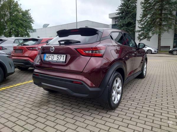 Sarkans Nissan Juke 2022 Kauņa, ar dzinēja tilpumu 1.00 L un nobraukumu 61 tūkst. km par 14800 €, foto 3 vietnē AUTOMOTO.COM.LV