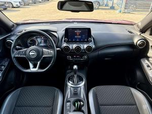 Red Nissan Juke 2023 in Panevezys, with an engine capacity of 1.60 L and mileage of 22 thousand km for 16700 €, photo 16 on AUTOMOTO.COM.LV