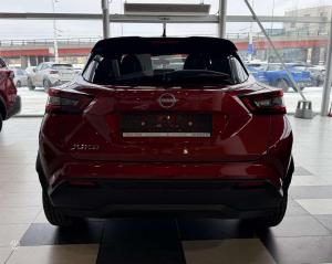 Red Nissan Juke 2025 in Vilnius, with an engine capacity of 1.00 L and mileage of 24 thousand km for 24189 €, photo 6 on AUTOMOTO.COM.LV