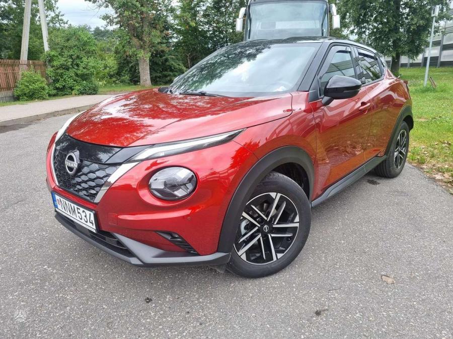 Sarkans Nissan Juke 2025 Viļņa, ar dzinēja tilpumu 1.60 L un nobraukumu 9 tūkst. km par 24850 €, foto 1 vietnē AUTOMOTO.COM.LV