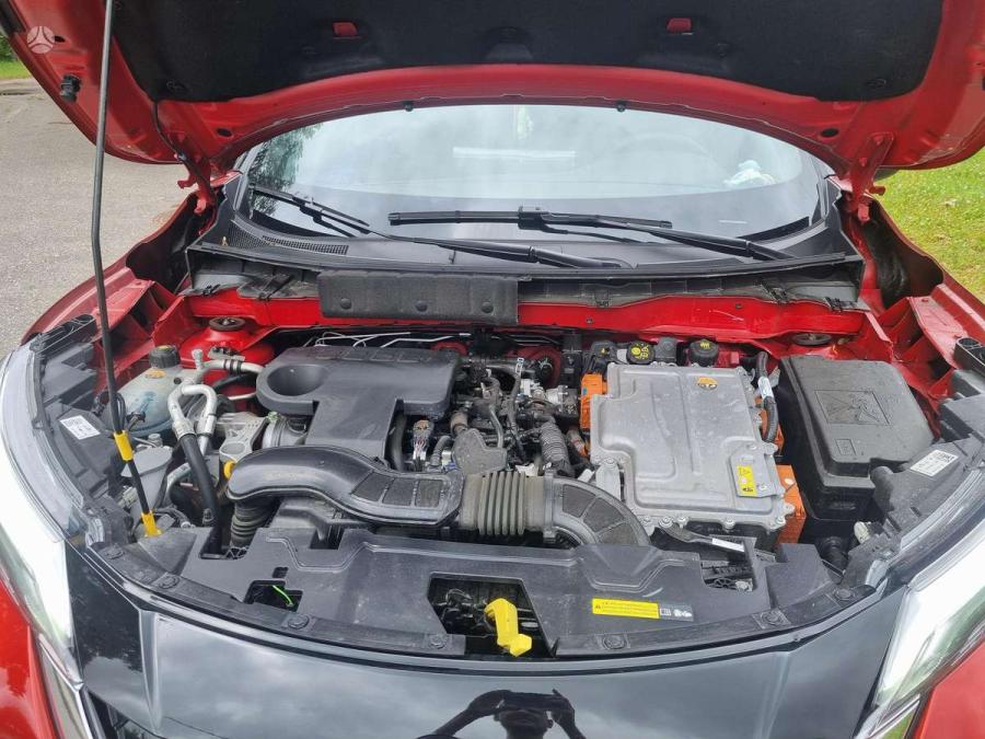 Sarkans Nissan Juke 2025 Viļņa, ar dzinēja tilpumu 1.60 L un nobraukumu 9 tūkst. km par 24850 €, foto 24 vietnē AUTOMOTO.COM.LV