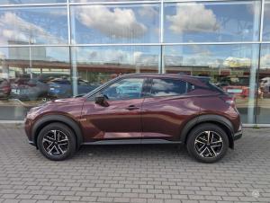 Red Nissan Juke 2025 in Vilnius, with an engine capacity of 1.00 L and mileage of 15 thousand km for 22500 €, photo 3 on AUTOMOTO.COM.LV