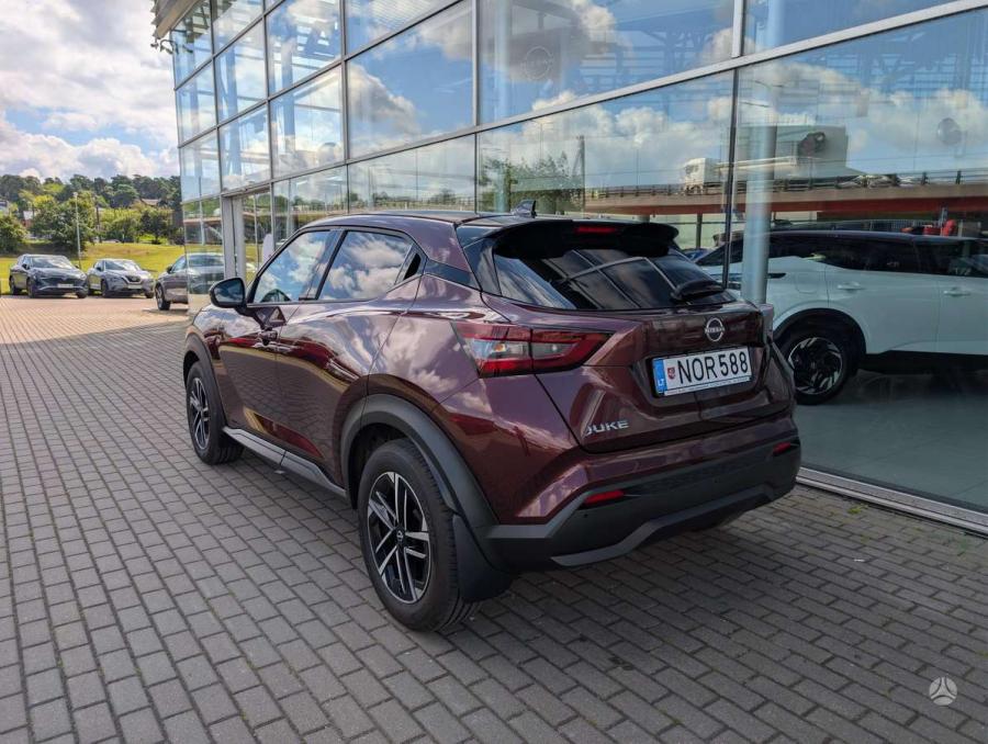 Red Nissan Juke 2025 in Vilnius, with an engine capacity of 1.00 L and mileage of 15 thousand km for 22500 €, photo 4 on AUTOMOTO.COM.LV