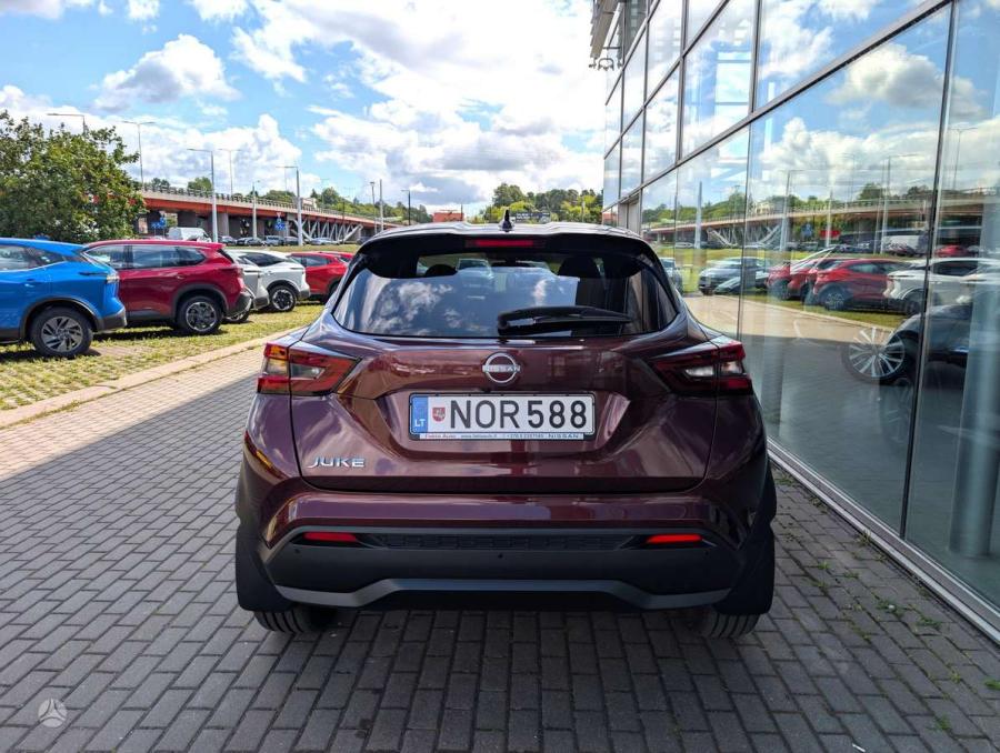 Red Nissan Juke 2025 in Vilnius, with an engine capacity of 1.00 L and mileage of 15 thousand km for 22500 €, photo 5 on AUTOMOTO.COM.LV