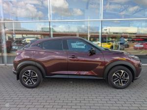 Red Nissan Juke 2025 in Vilnius, with an engine capacity of 1.00 L and mileage of 15 thousand km for 22500 €, photo 7 on AUTOMOTO.COM.LV