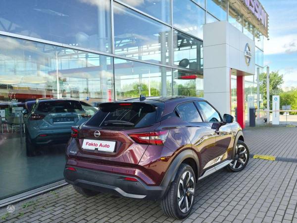 Sarkans Nissan Juke 2025 Viļņa, ar dzinēja tilpumu 1.00 L un nobraukumu 28 tūkst. km par 22500 €, foto 4 vietnē AUTOMOTO.COM.LV