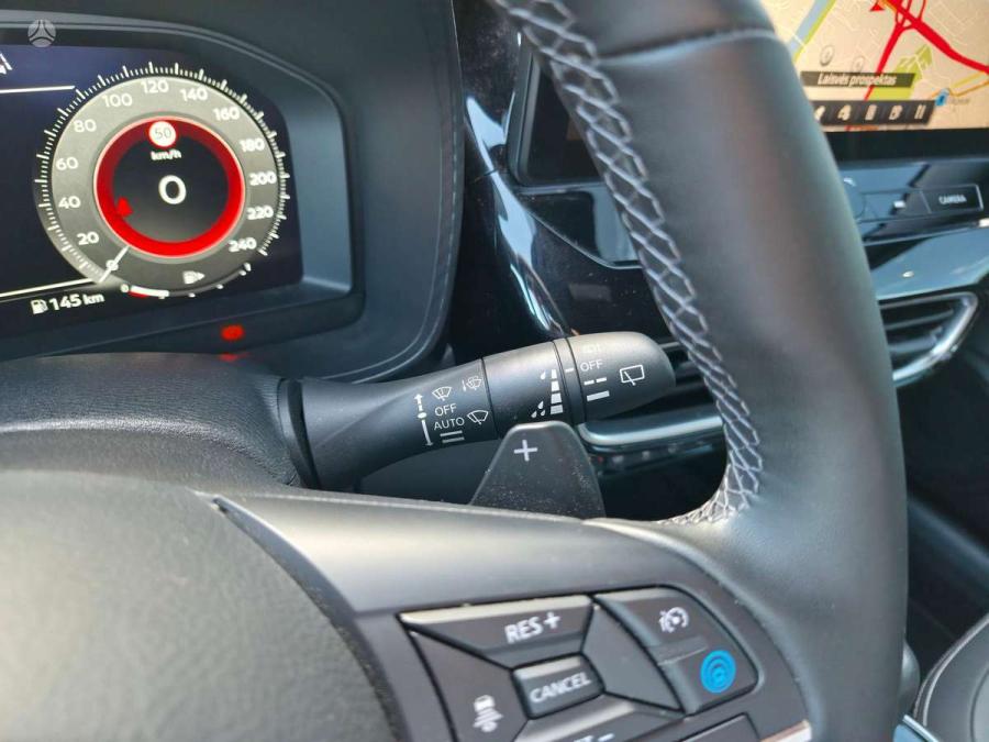 Red Nissan Juke 2025 in Vilnius, with an engine capacity of 1.00 L and mileage of 28 thousand km for 22500 €, photo 21 on AUTOMOTO.COM.LV