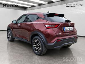 Sarkans Nissan Juke 2025 Rīga, ar dzinēja tilpumu 1.00 L un nobraukumu 30 tūkst. km par 21900 €, foto 5 vietnē AUTOMOTO.COM.LV