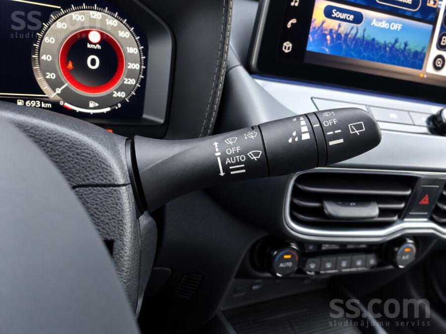 Sarkans Nissan Juke 2025 Rīga, ar dzinēja tilpumu 1.00 L un nobraukumu 30 tūkst. km par 21900 €, foto 17 vietnē AUTOMOTO.COM.LV