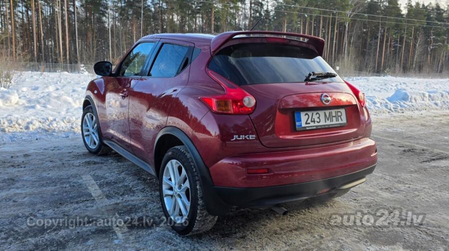 Sarkans Nissan Juke 2012 Tallina, ar dzinēja tilpumu 1.60 L un nobraukumu 126 tūkst. km par 6200 €, foto 2 vietnē AUTOMOTO.COM.LV