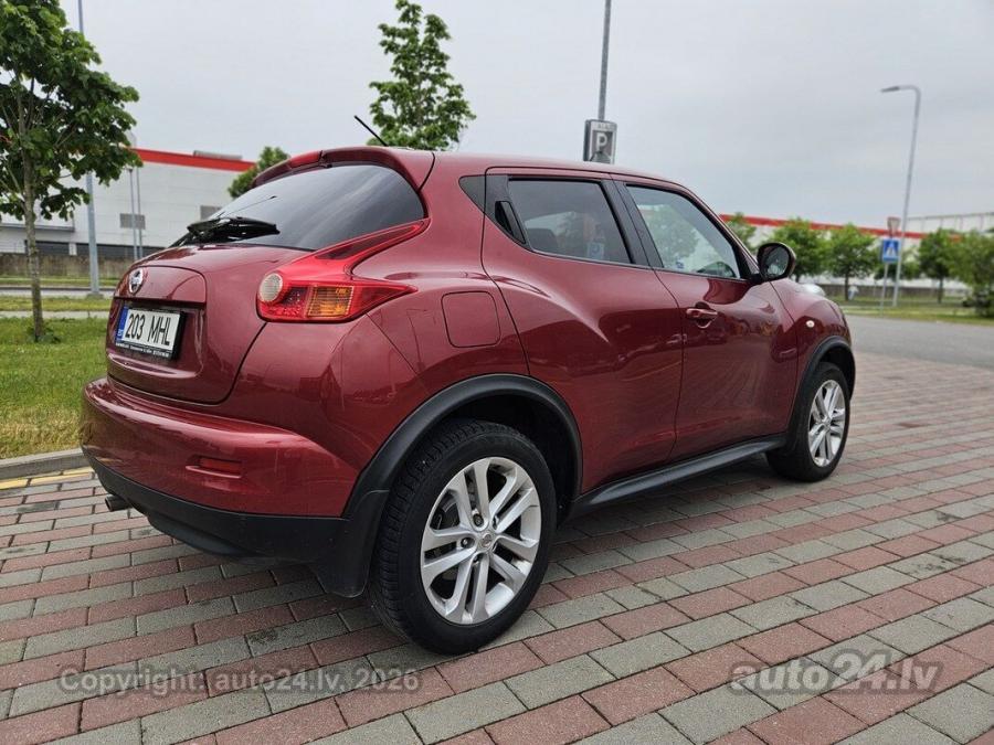 Sarkans Nissan Juke 2012 Tallina, ar dzinēja tilpumu 1.60 L un nobraukumu 171 tūkst. km par 4600 €, foto 5 vietnē AUTOMOTO.COM.LV