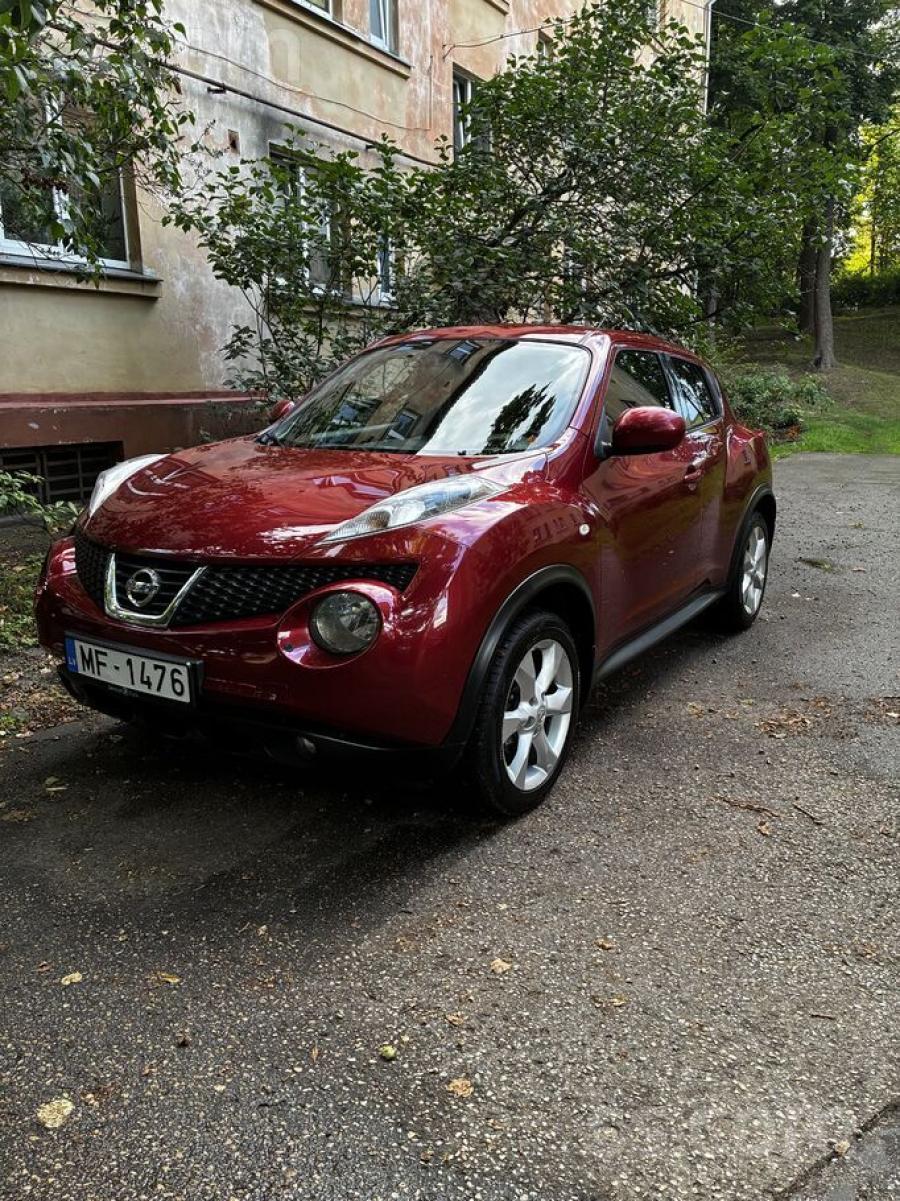 Sarkans Nissan Juke 2012 Rīga, ar dzinēja tilpumu 1.60 L un nobraukumu 143 tūkst. km par 4500 €, foto 3 vietnē AUTOMOTO.COM.LV