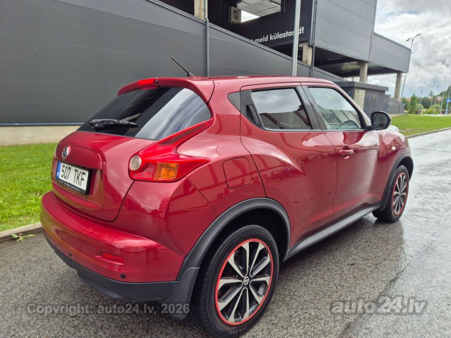 Red Nissan Juke 2013 in Tallinn, with an engine capacity of 1.60 L and mileage of 104 thousand km for 5999 €, photo 4 on AUTOMOTO.COM.LV
