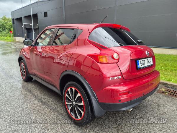 Red Nissan Juke 2013 in Tallinn, with an engine capacity of 1.60 L and mileage of 104 thousand km for 5999 €, photo 4 on AUTOMOTO.COM.LV