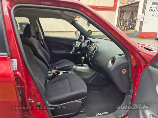 Red Nissan Juke 2013 in Tallinn, with an engine capacity of 1.60 L and mileage of 104 thousand km for 5999 €, photo 9 on AUTOMOTO.COM.LV