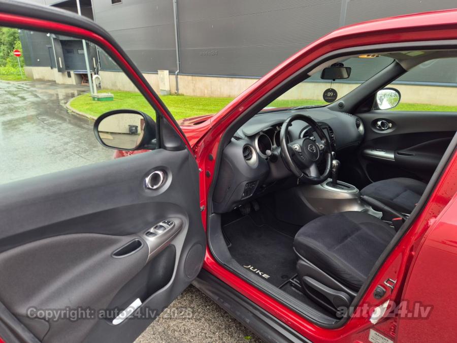 Red Nissan Juke 2013 in Tallinn, with an engine capacity of 1.60 L and mileage of 104 thousand km for 5999 €, photo 11 on AUTOMOTO.COM.LV