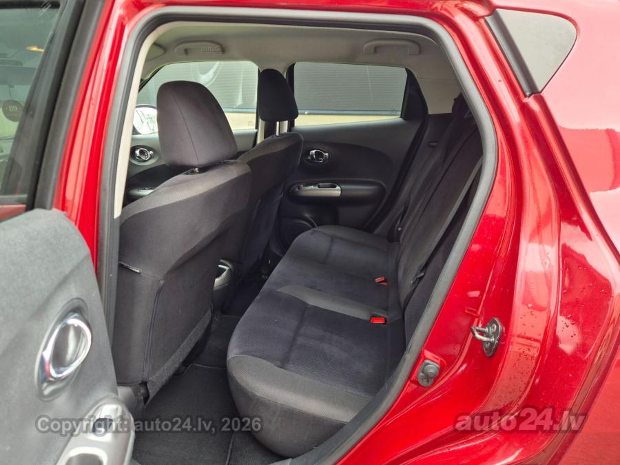 Red Nissan Juke 2013 in Tallinn, with an engine capacity of 1.60 L and mileage of 104 thousand km for 5999 €, photo 15 on AUTOMOTO.COM.LV