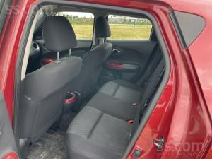 Sarkans Nissan Juke 2013 Rīga, ar dzinēja tilpumu 1.60 L un nobraukumu 177 tūkst. km par 6000 €, foto 14 vietnē AUTOMOTO.COM.LV