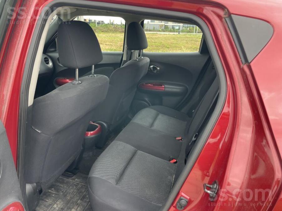 Sarkans Nissan Juke 2013 Rīga, ar dzinēja tilpumu 1.60 L un nobraukumu 177 tūkst. km par 6000 €, foto 14 vietnē AUTOMOTO.COM.LV