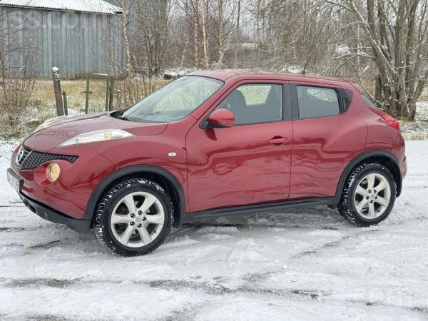 Red Nissan Juke 2013 in Ogre, with an engine capacity of 1.60 L and mileage of 184 thousand km for 5750 €, photo 2 on AUTOMOTO.COM.LV