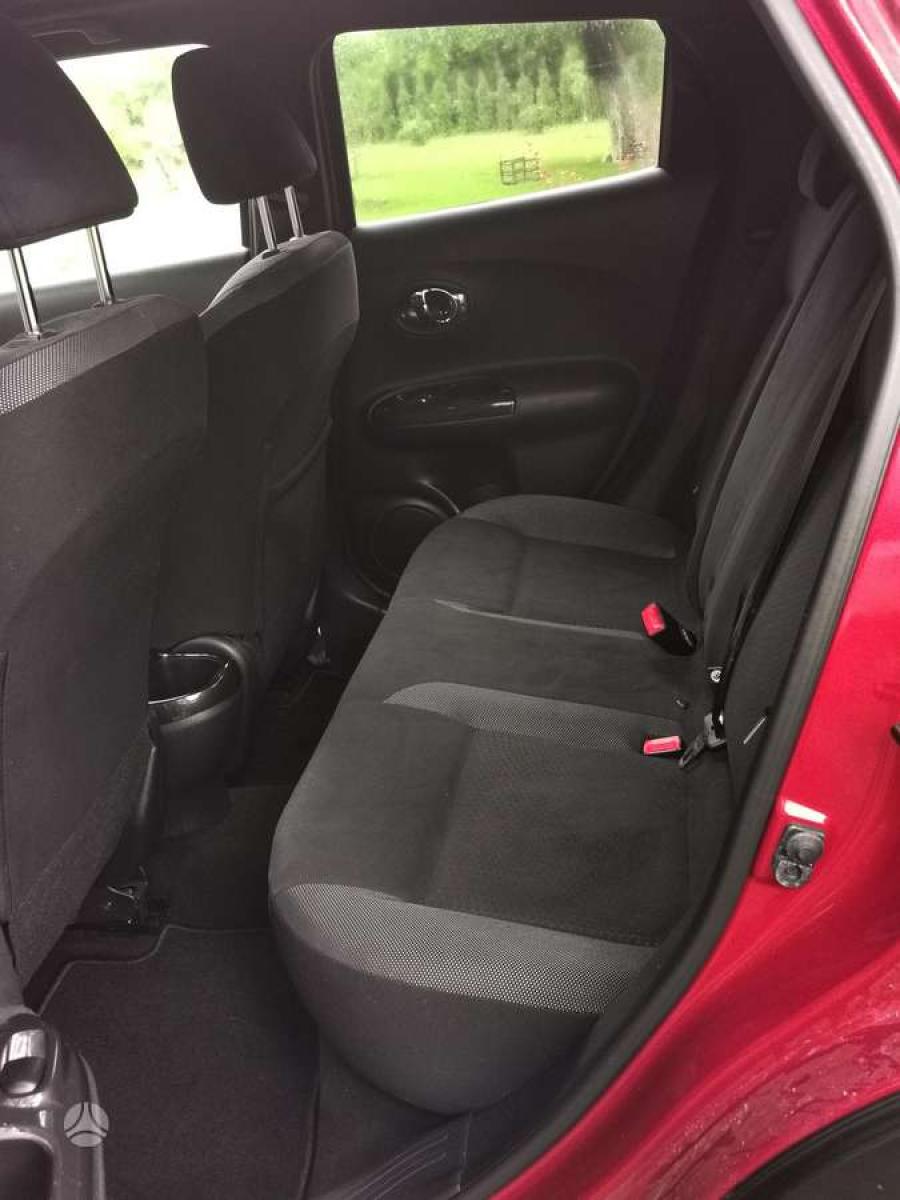 Red Nissan Juke 2014 in Siauliai, with an engine capacity of 1.50 L and mileage of 165 thousand km for 5499 €, photo 18 on AUTOMOTO.COM.LV