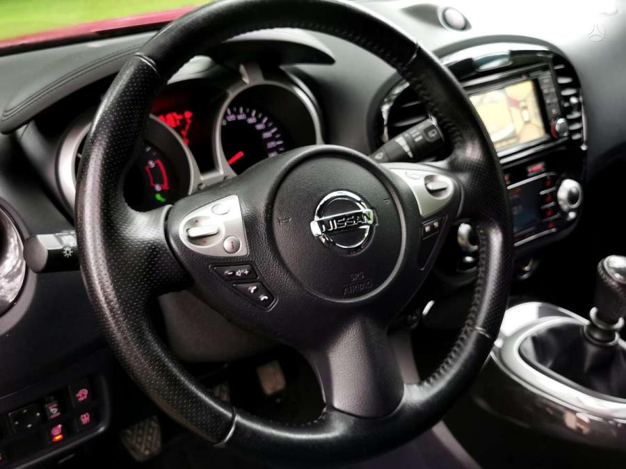 Red Nissan Juke 2014 in Siauliai, with an engine capacity of 1.50 L and mileage of 165 thousand km for 5499 €, photo 21 on AUTOMOTO.COM.LV