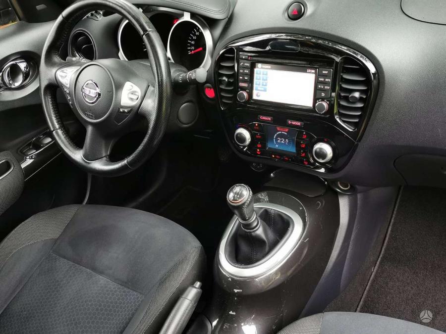 Red Nissan Juke 2014 in Siauliai, with an engine capacity of 1.50 L and mileage of 165 thousand km for 5499 €, photo 26 on AUTOMOTO.COM.LV