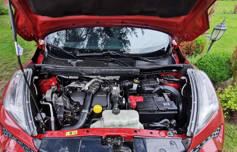 Red Nissan Juke 2014 in Siauliai, with an engine capacity of 1.50 L and mileage of 165 thousand km for 5499 €, photo 43 on AUTOMOTO.COM.LV