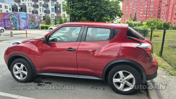 Red Nissan Juke 2014 in Tallinn, with an engine capacity of 1.60 L and mileage of 138 thousand km for 7790 €, photo 4 on AUTOMOTO.COM.LV
