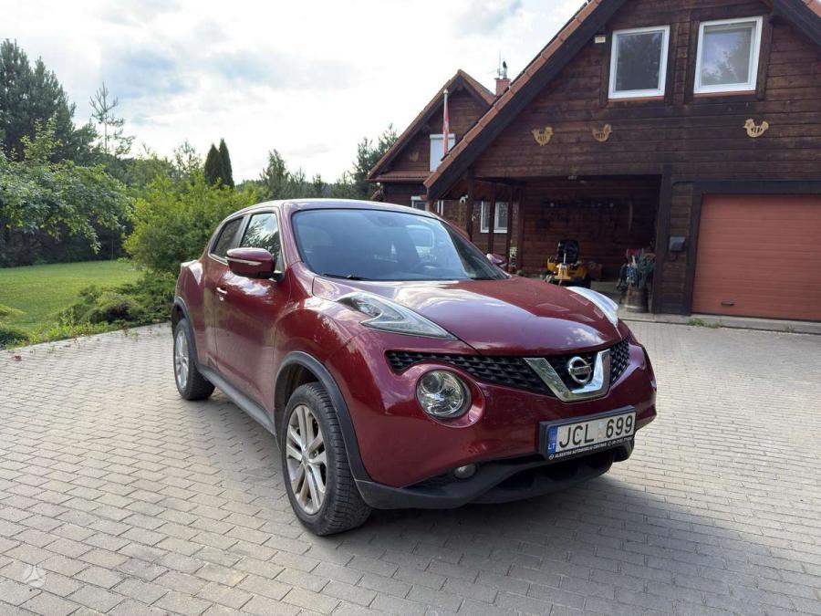 Sarkans Nissan Juke 2016 Alīta, ar dzinēja tilpumu 1.60 L un nobraukumu 133 tūkst. km par 6500 €, foto 1 vietnē AUTOMOTO.COM.LV