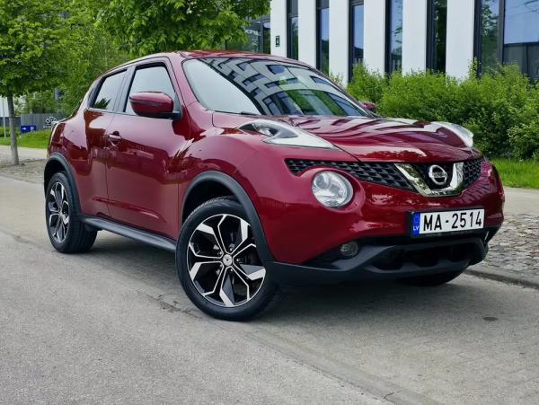 Red Nissan Juke 2019 in Riga, with an engine capacity of 1.60 L and mileage of 76 thousand km for 9990 €, photo 3 on AUTOMOTO.COM.LV