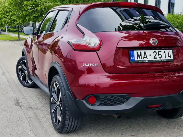 Red Nissan Juke 2019 in Riga, with an engine capacity of 1.60 L and mileage of 76 thousand km for 9990 €, photo 9 on AUTOMOTO.COM.LV
